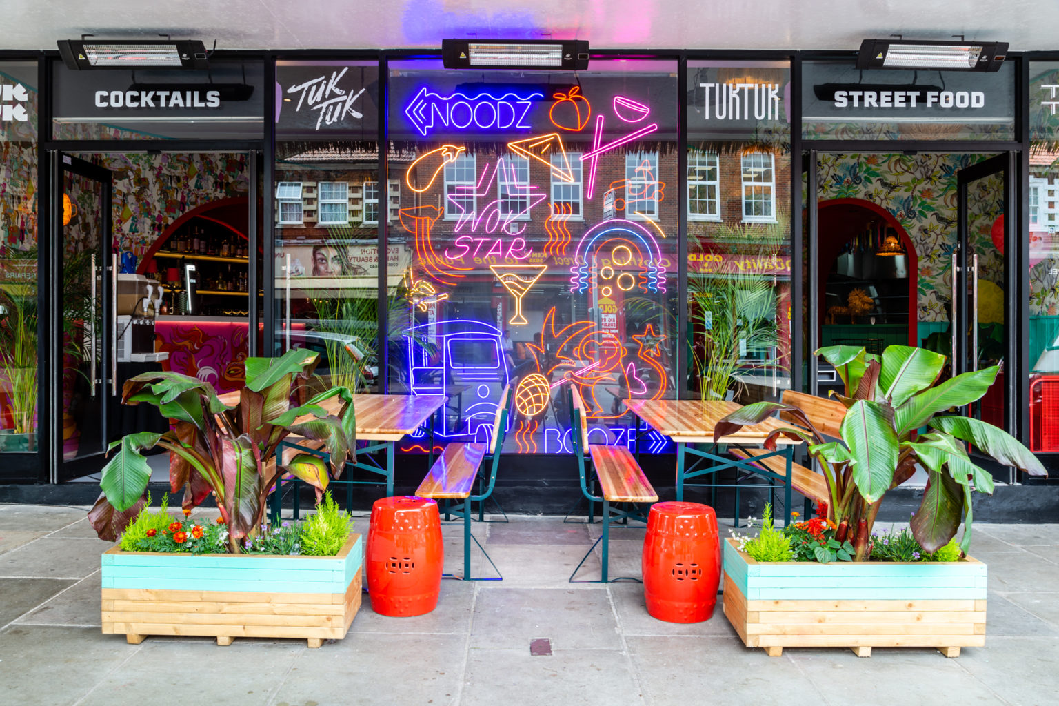 Asian Street Food Restaurant, London - Sean Symington